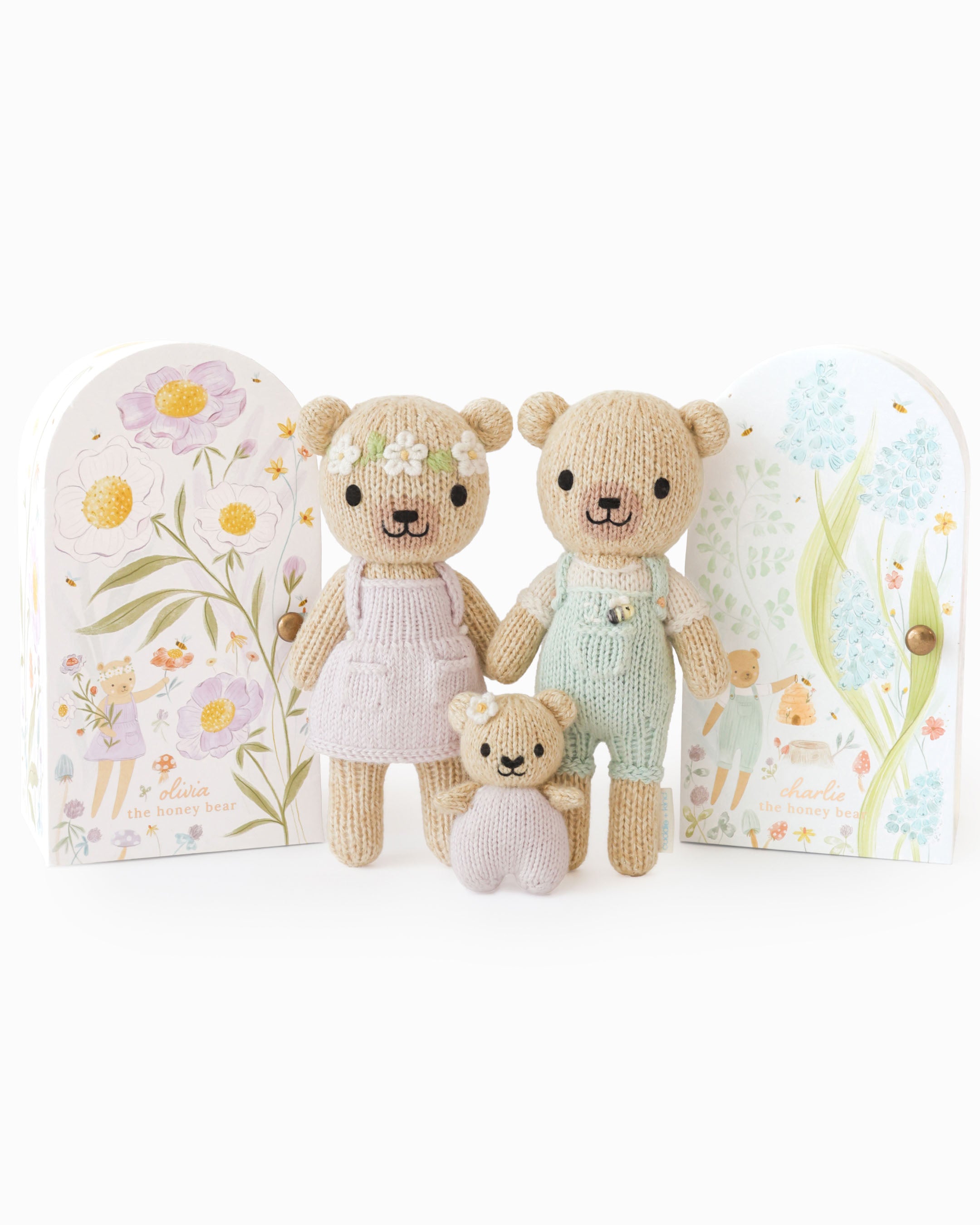 Tiny honey bear family – cuddle+kind