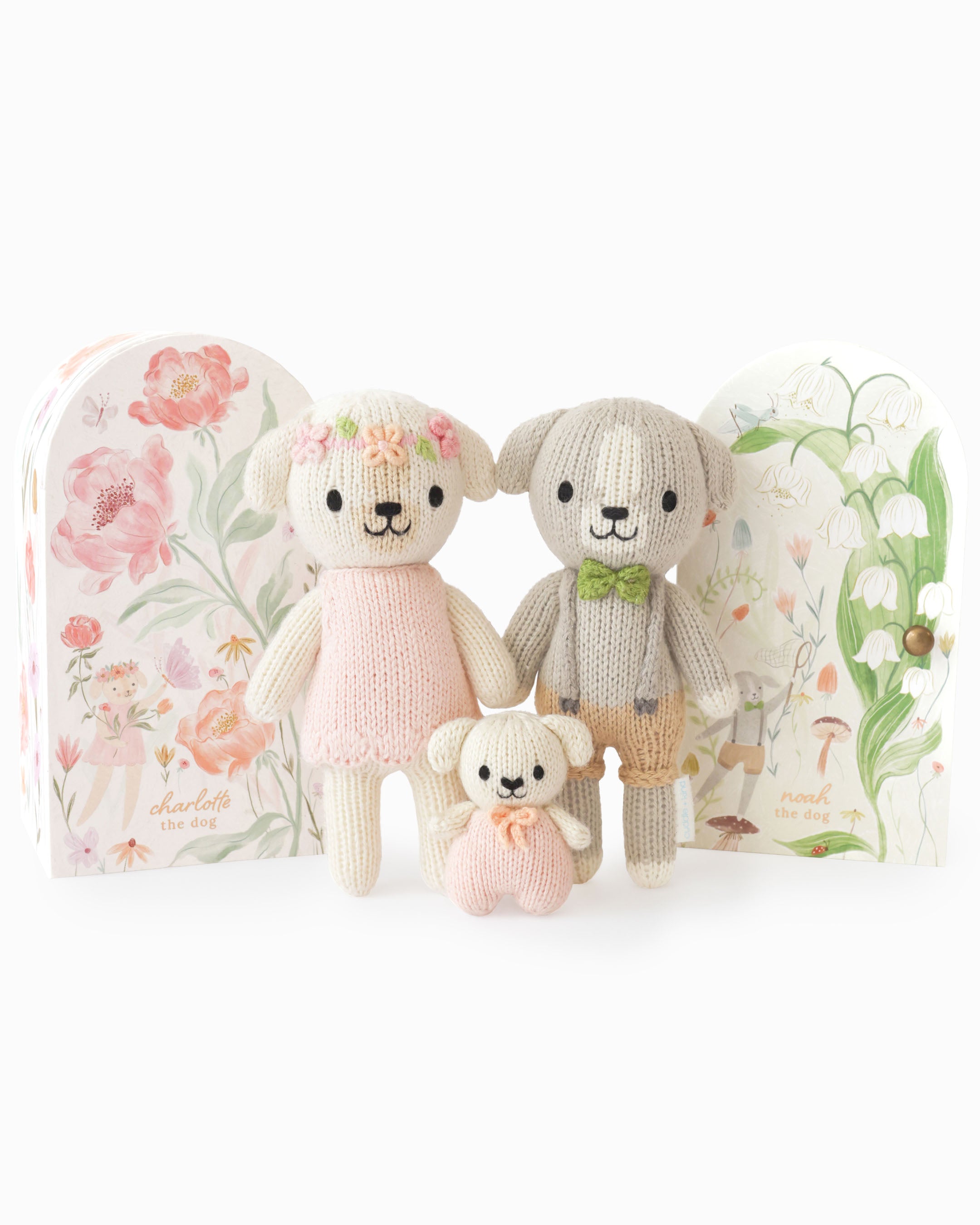 Tiny puppy family – cuddle+kind